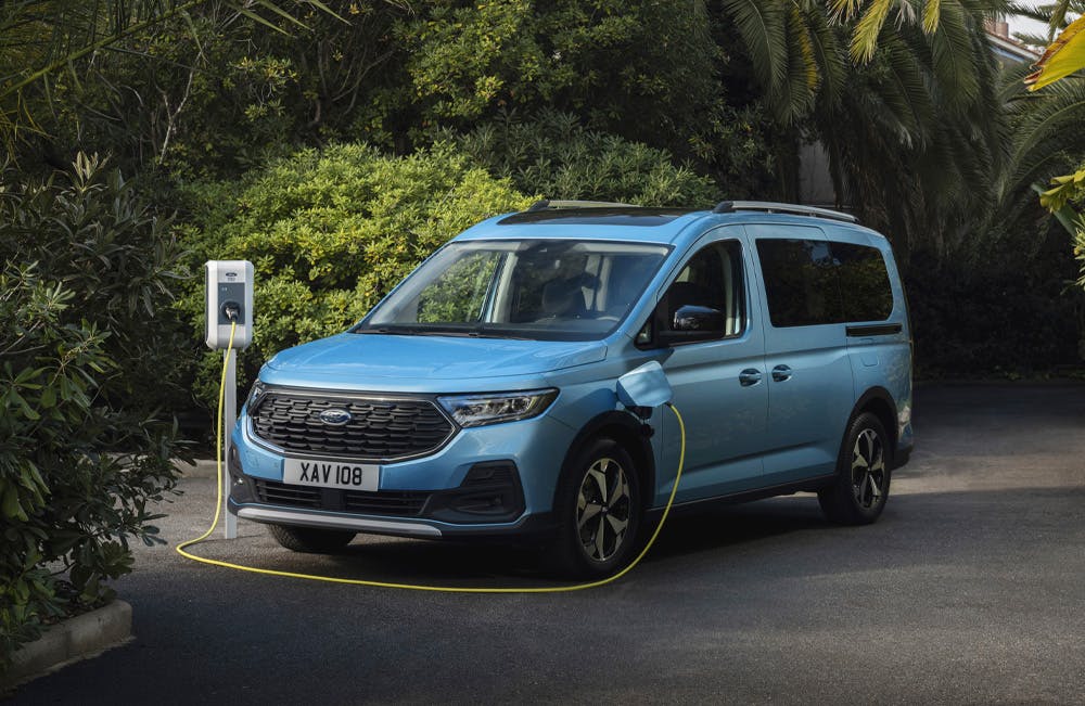 New Ford Tourneo Connect PHEV Cars for Sale Pentagon Ford