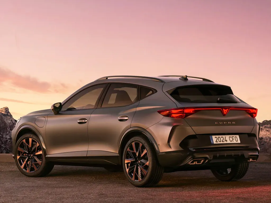 Formentor 1.5 TSI VZ2 e-HYBRID DSG-auto 272