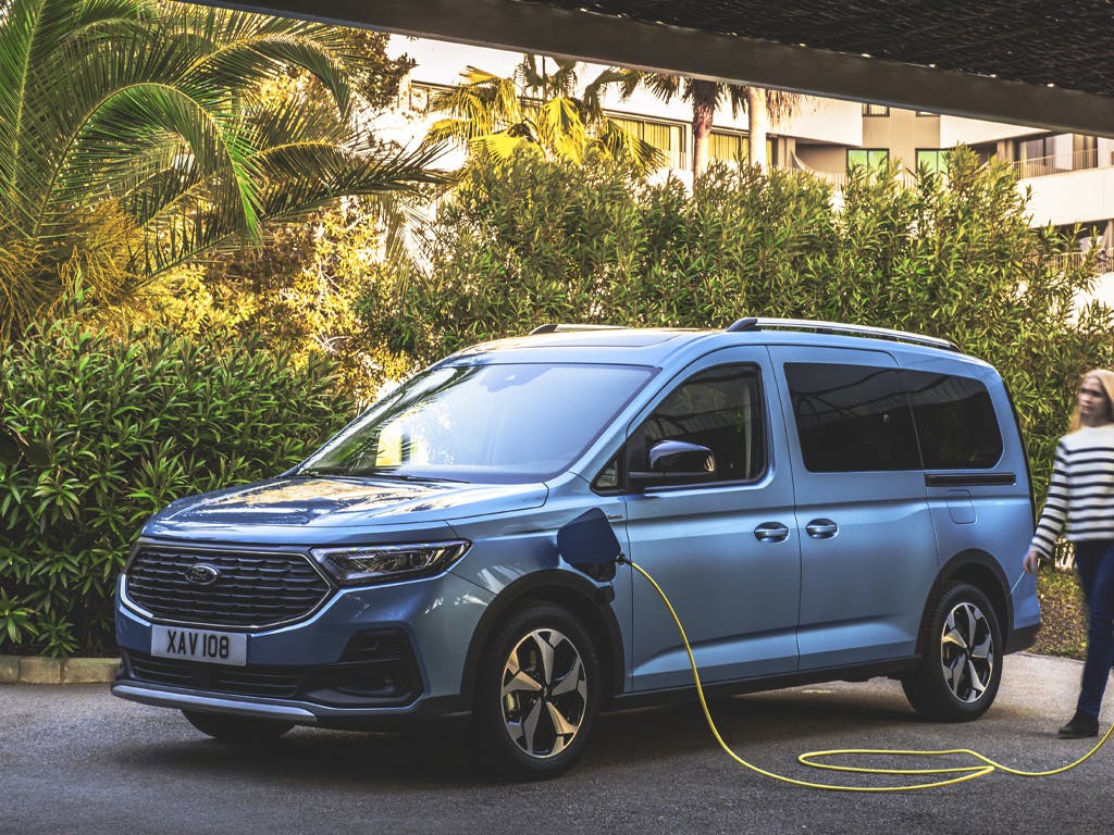 New Ford Tourneo Connect PHEV Cars for Sale | Pentagon Ford