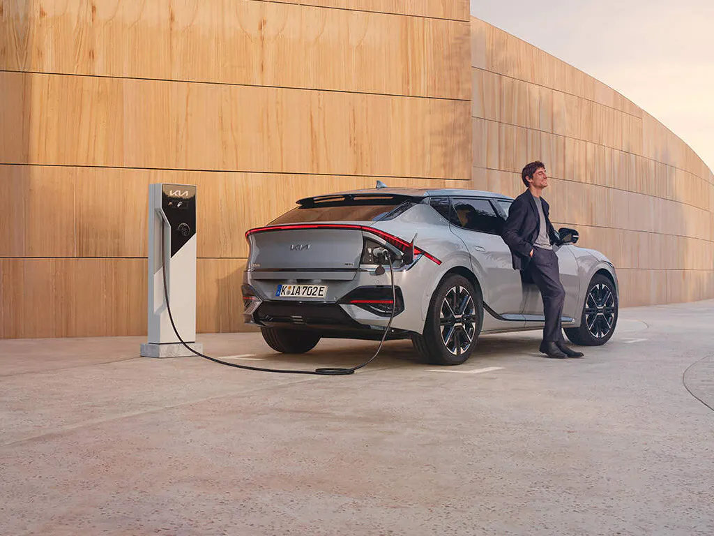 EV6 84kWh Air 225bhp RWD Auto