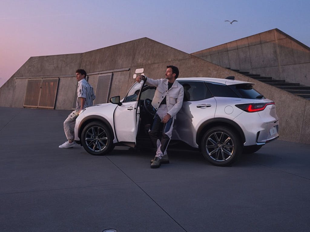 All-New Lexus LBX Premium Plus Design E-CVT